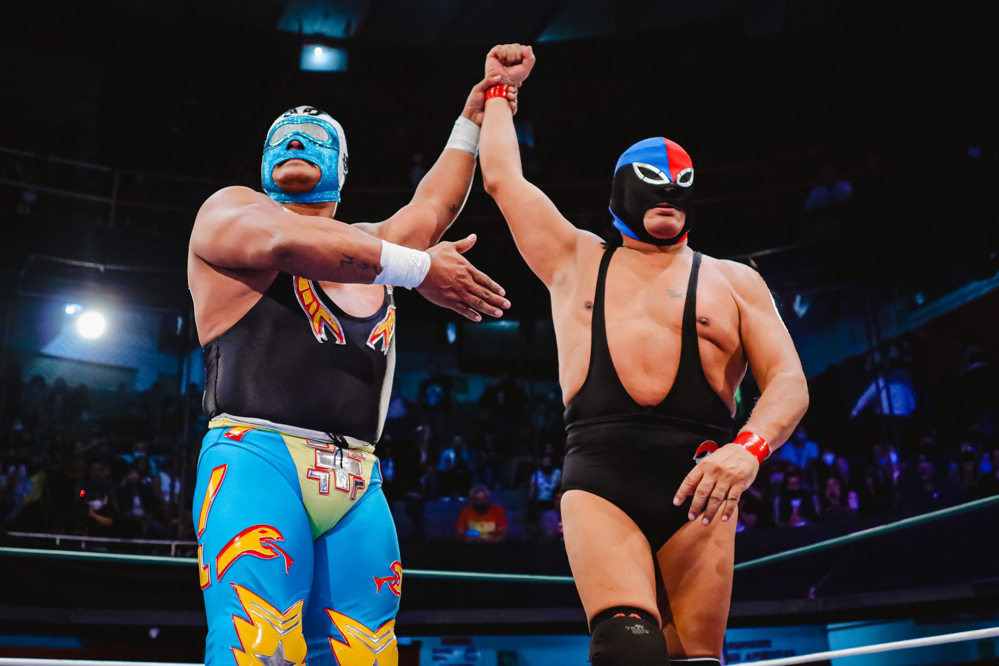 FUERZA GUERRERA RETORNÓ A LA ARENA COLISEO, PERO... - CMLL ::: La Mejor ...