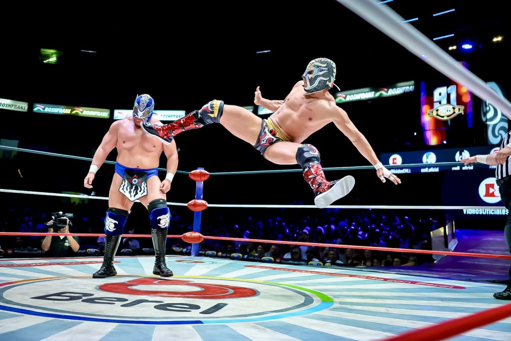 ¡MÁSCARA DORADA, ATLANTIS Y TITÁN SE APODERAN DEL TRIUNFO! - CMLL ...